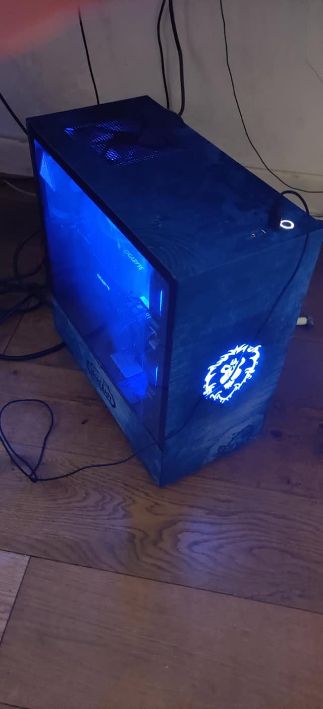 World of Warcraft Themed PC Project » builds.gg