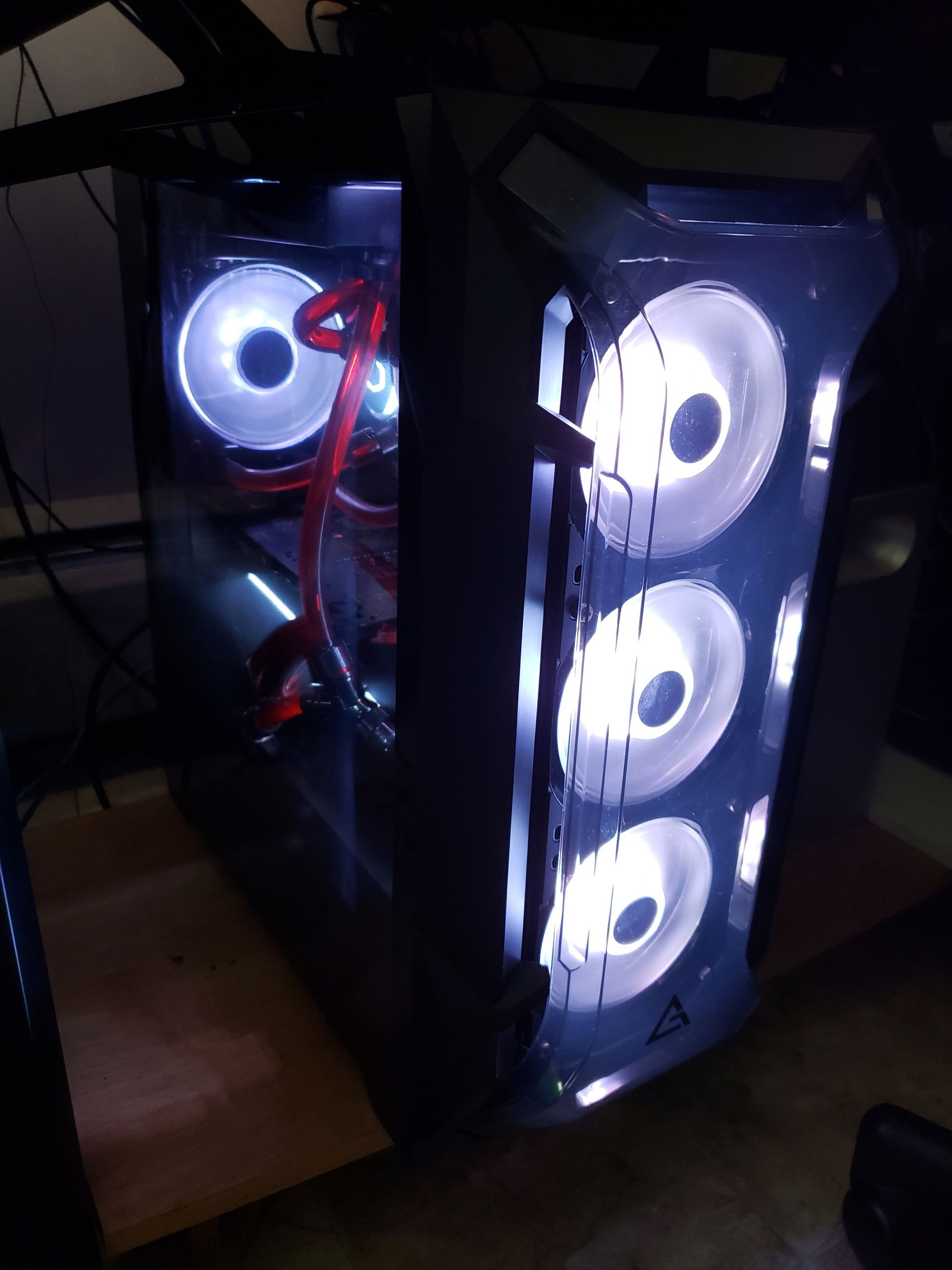 Antec DF-600 FLUX. » builds.gg