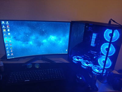 IRON MAN THEME CUSTOM PC » builds.gg