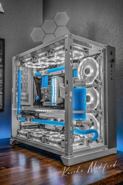 IRON MAN THEME CUSTOM PC » builds.gg