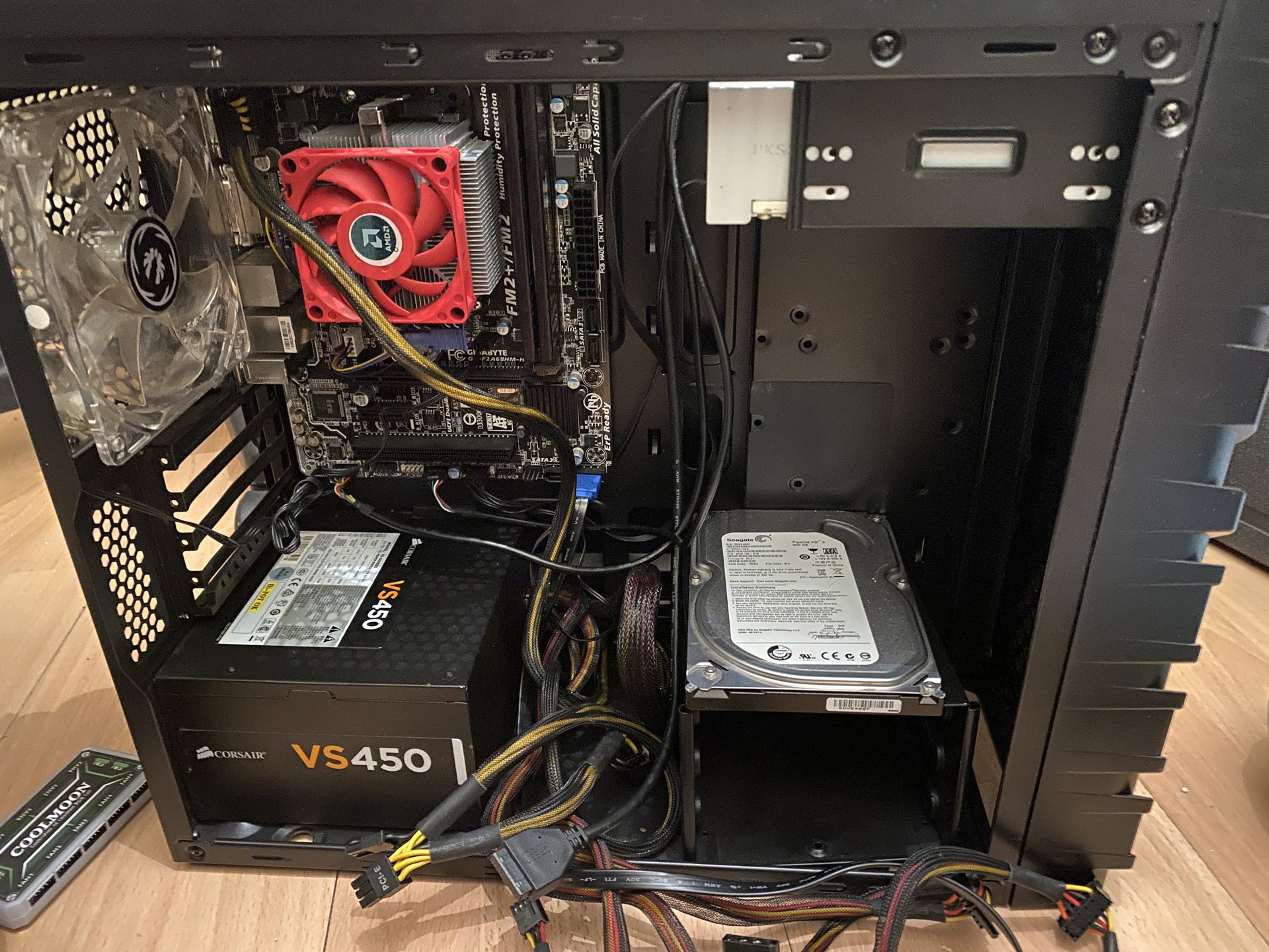 The Bottleneck Builds Gg