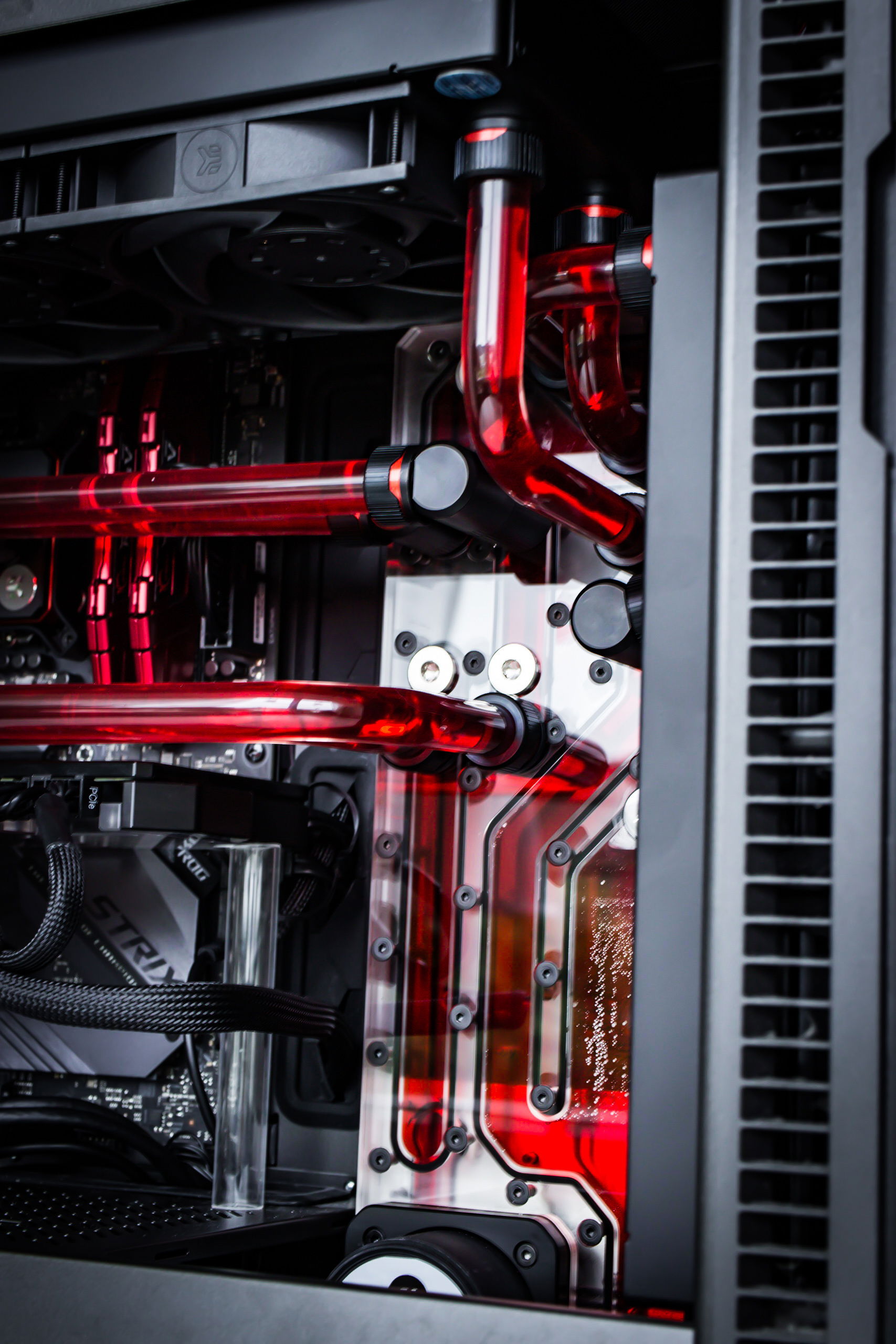 Fractal R6 EK Edition » builds.gg