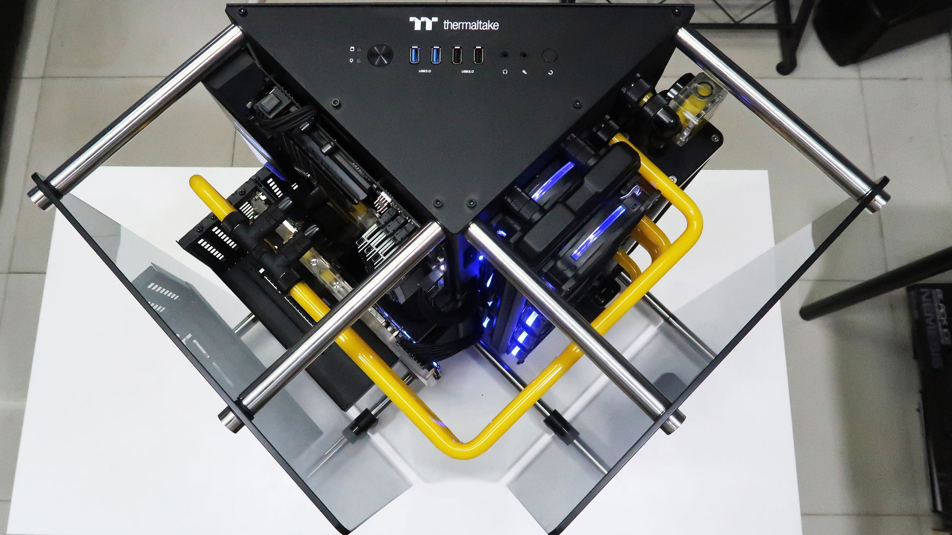 Custom Pc Build #69 " Elise " Black and yellow Asus Gaming Pc on a ...