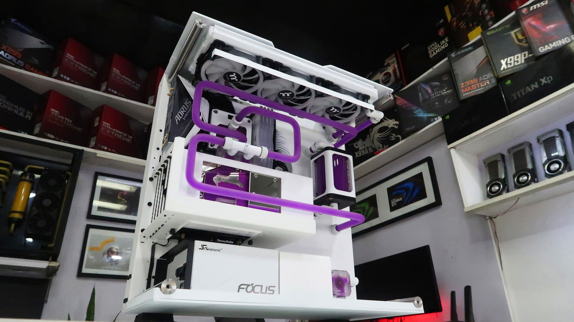 Custom Pc Build #73 "Purple Snow" A simple i7 10700k Cpu on a ...
