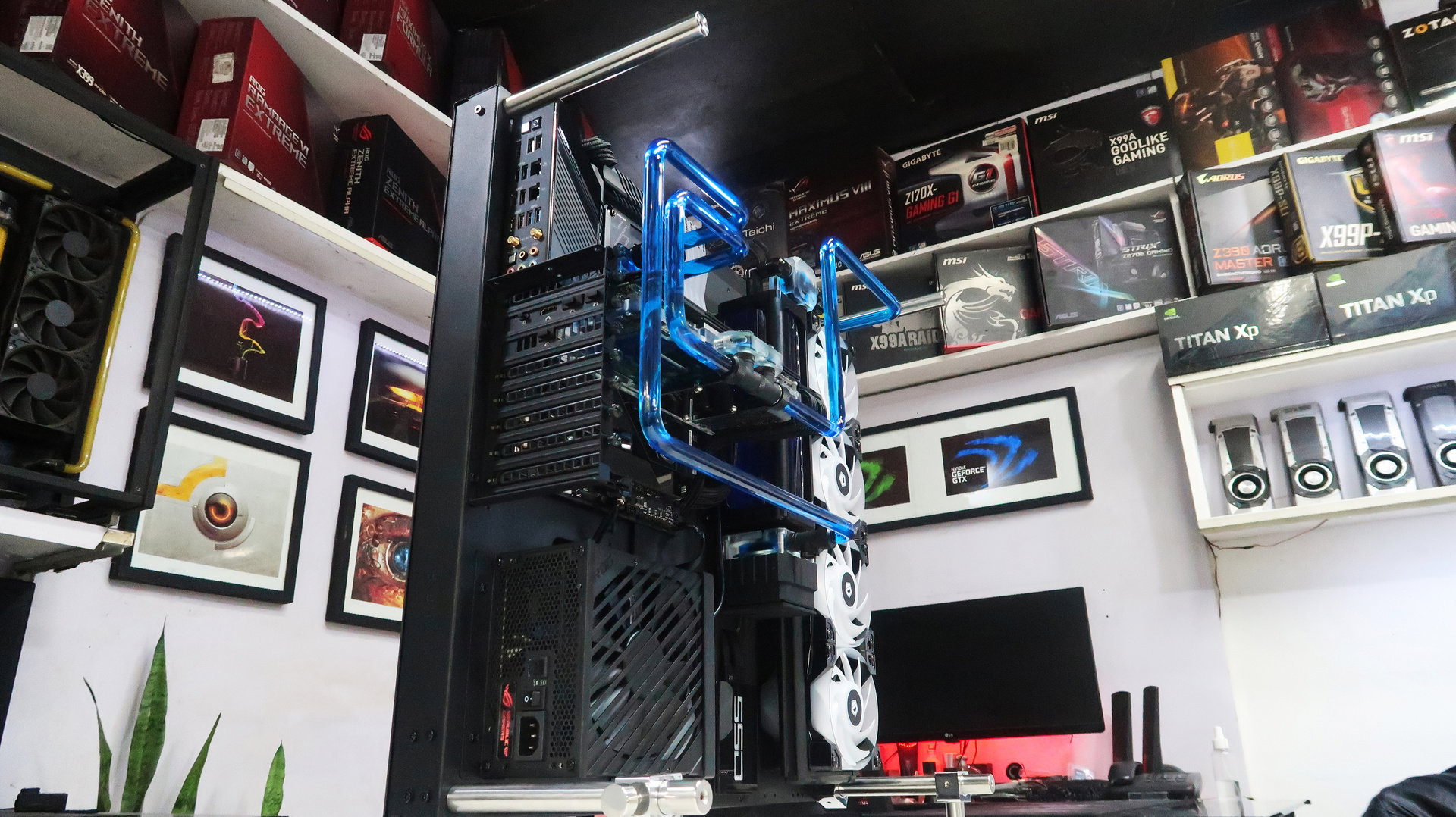 Custom Pc Build #80 "Mystique" A very simple i9, RTX Gaming Pc on a ...