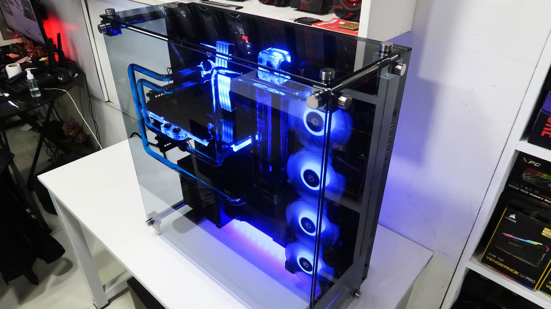 Custom Pc Build #80 "Mystique" A very simple i9, RTX Gaming Pc on a ...