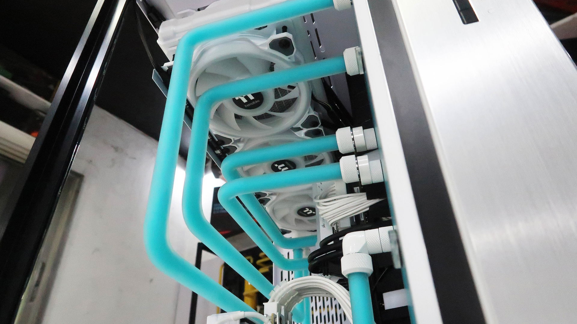 Custom Pc Build #82 " Hall of Fame " An i7 and Galax HOF RTX gaming pc ...