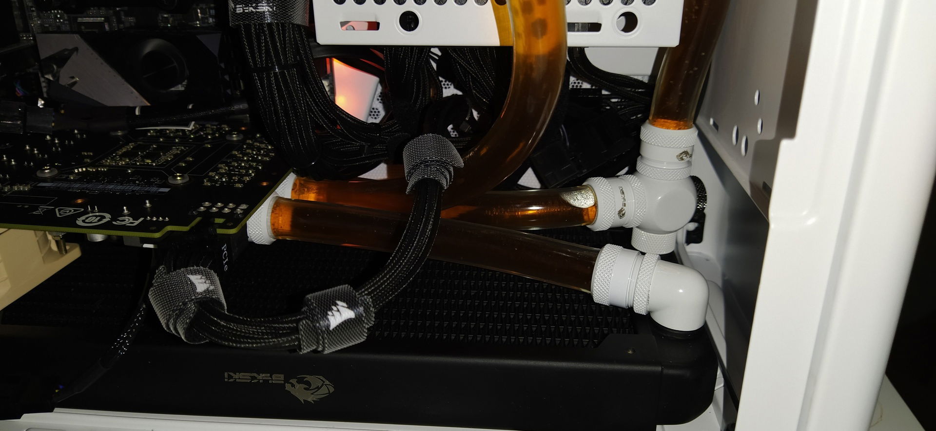 ITX first custom water loop » builds.gg