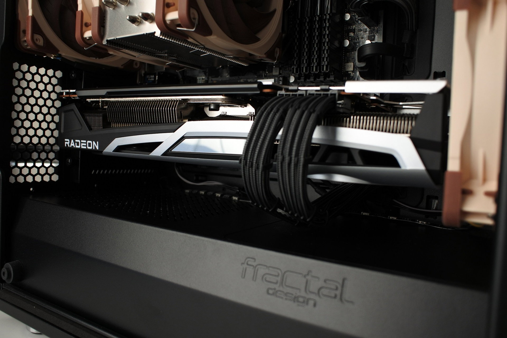 CyberOwl v2 » builds.gg