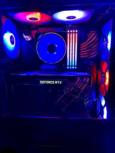 Lian Li O11 XL, custom loop, front distro plate, black & yellow » builds.gg