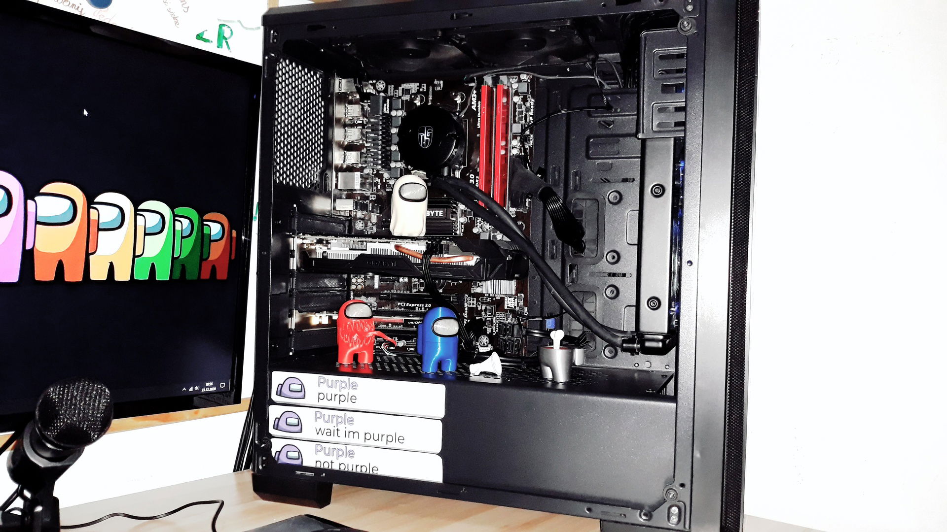 Among Us build » builds.gg