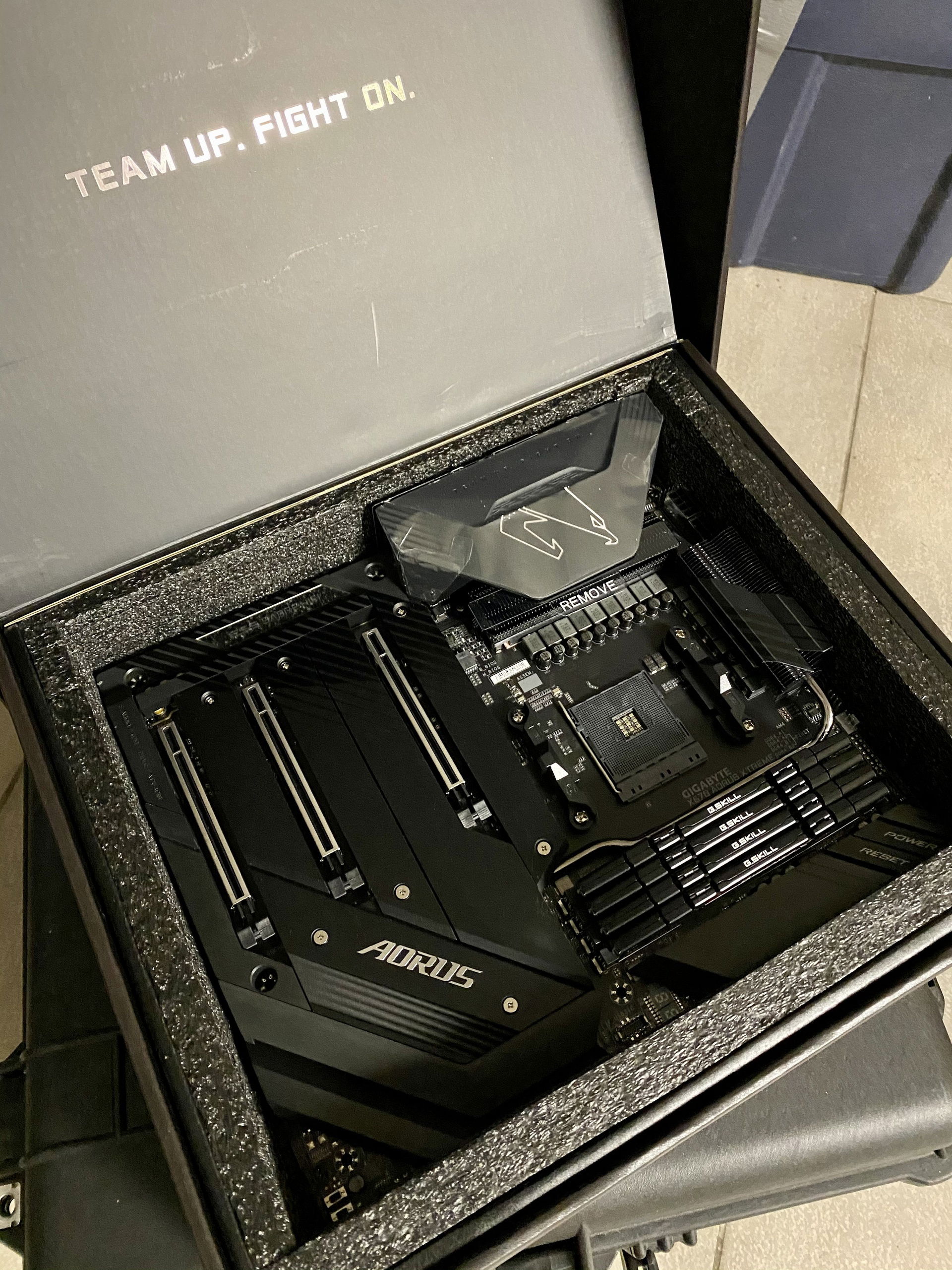 The Black Box » builds.gg