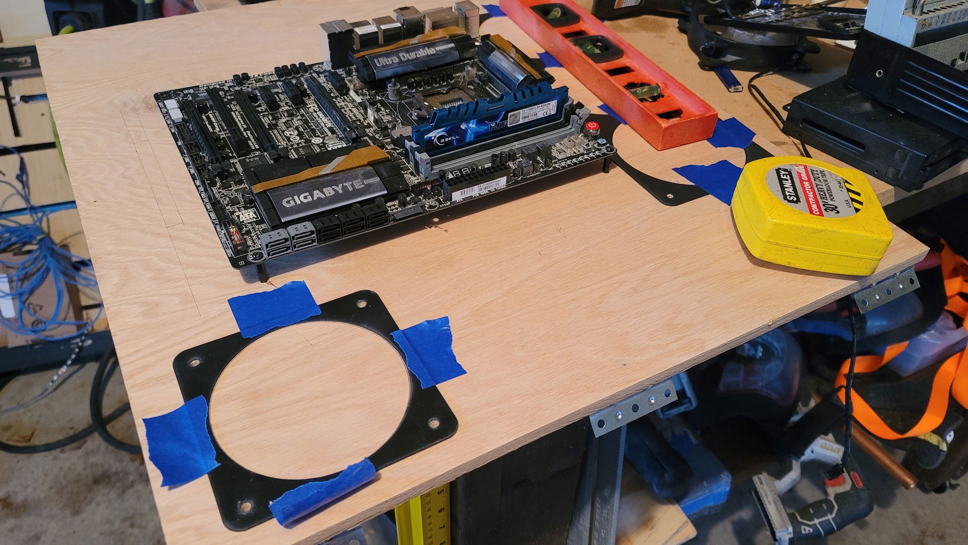 Custom PC Case » builds.gg