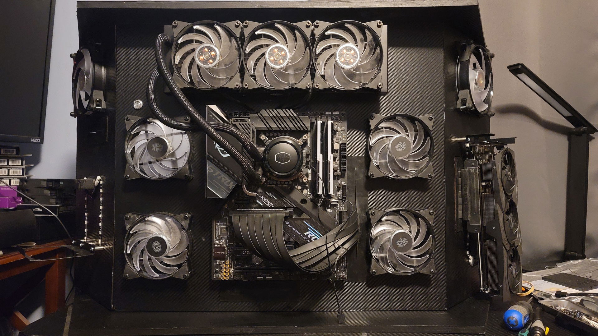 Custom PC Case » builds.gg