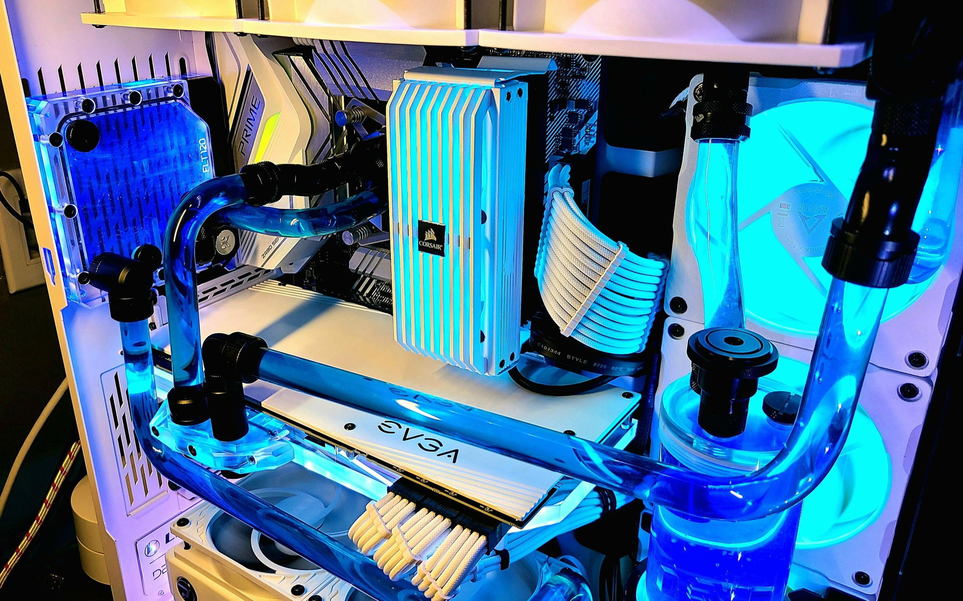 Whiteout » builds.gg