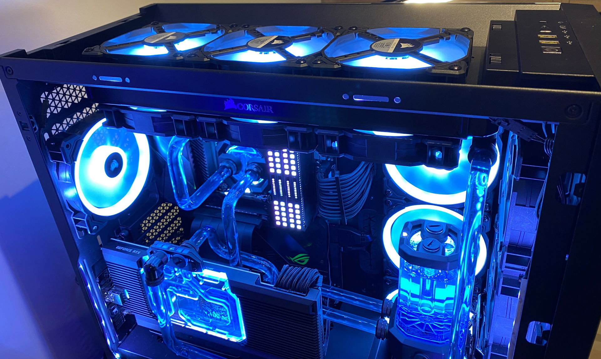 Corsair 5000X - Hydro X » builds.gg