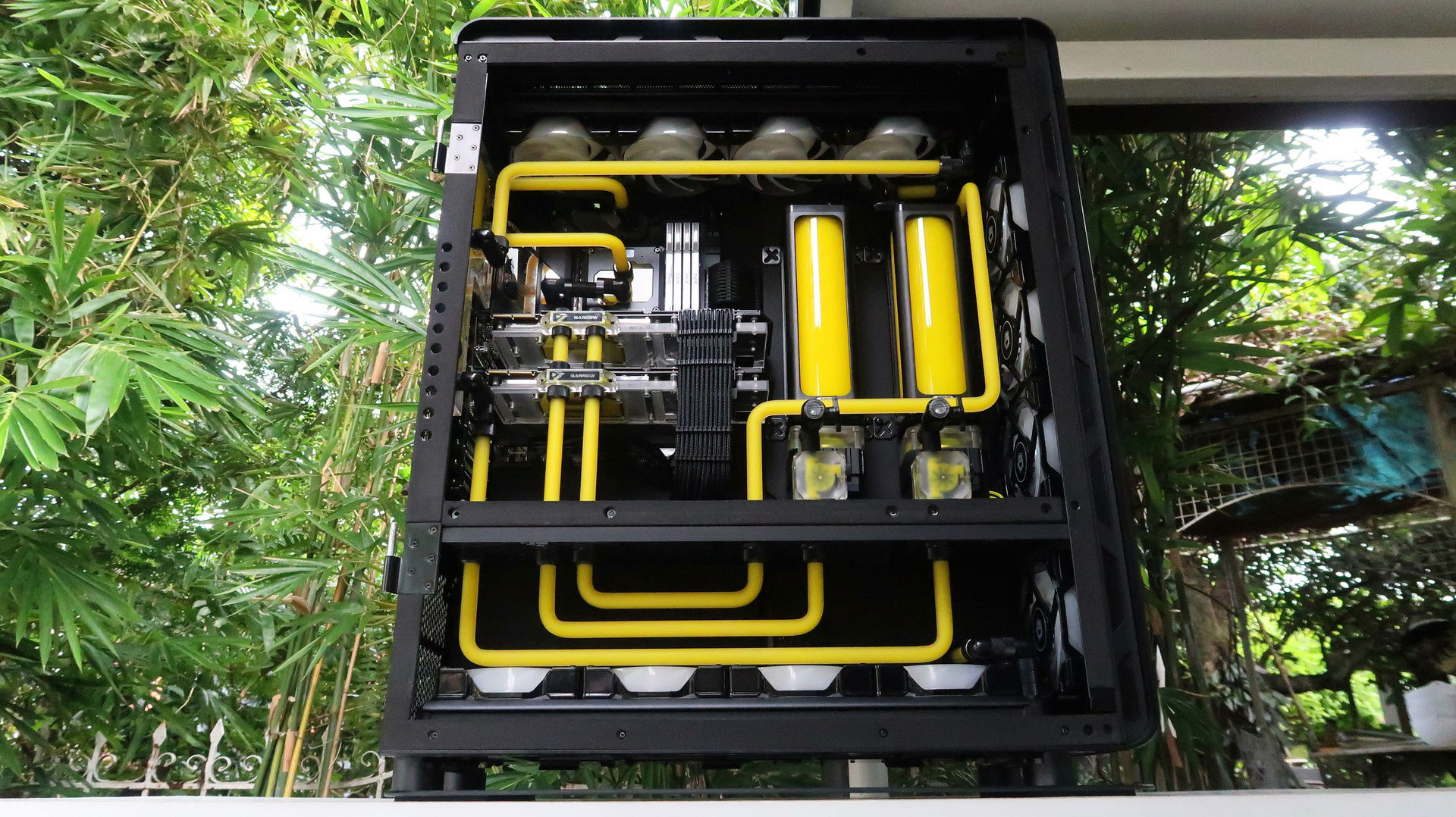 Custom Pc Build #87 "Cyberpunk 2020" An i9 10900k and two Rtx 3090 on a ...