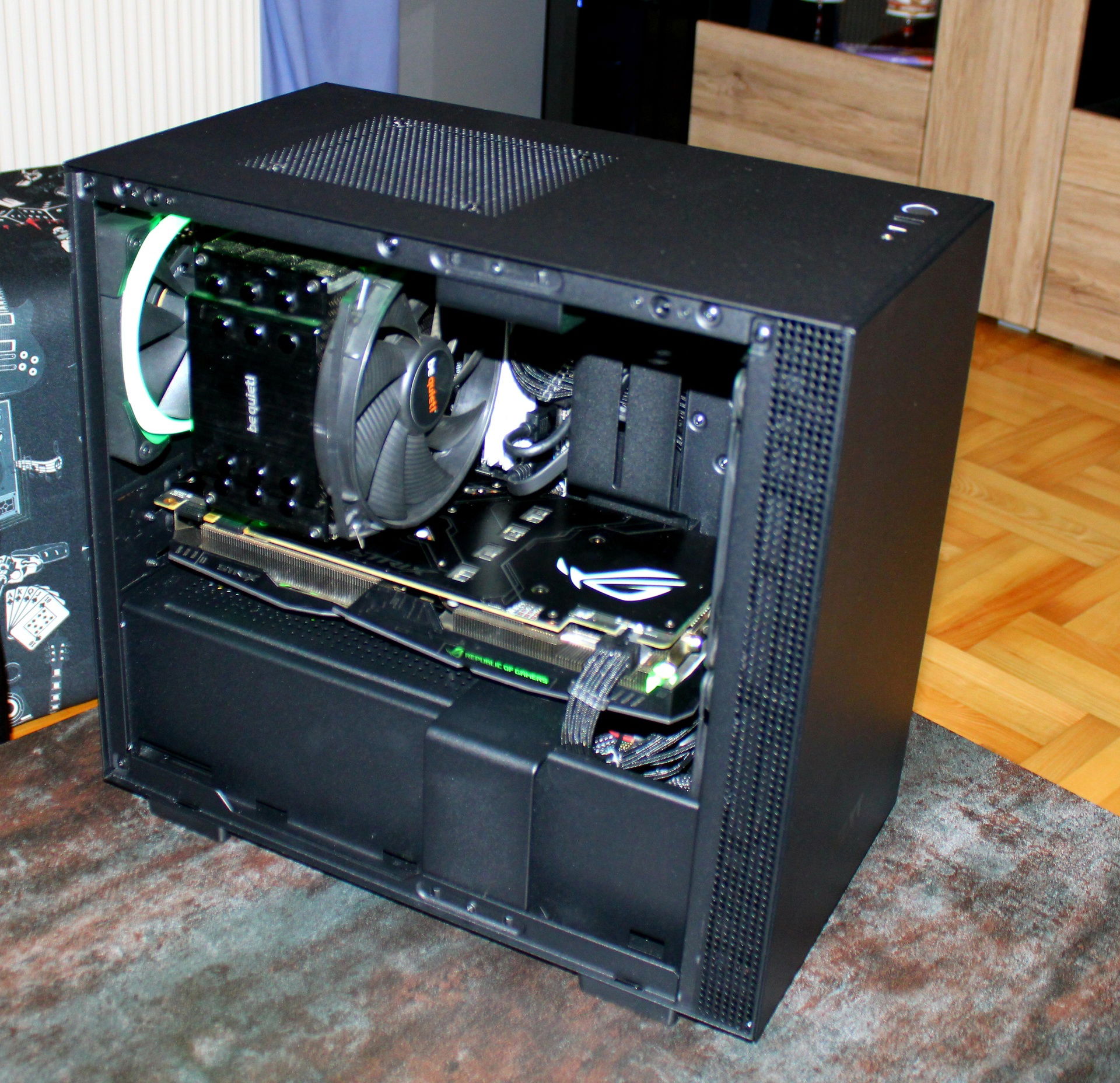 NZXT H210i » builds.gg