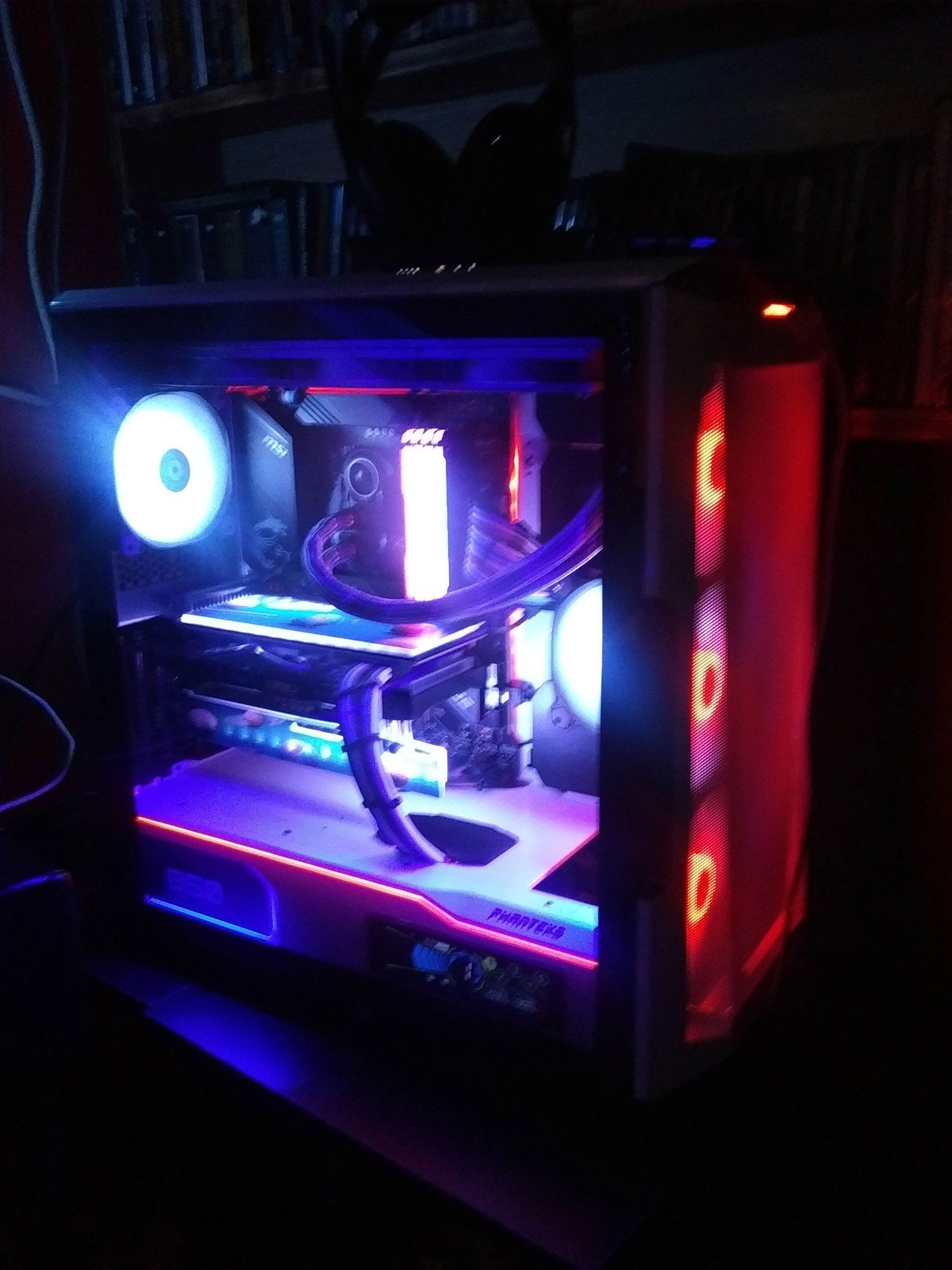 Red,white and blue » builds.gg