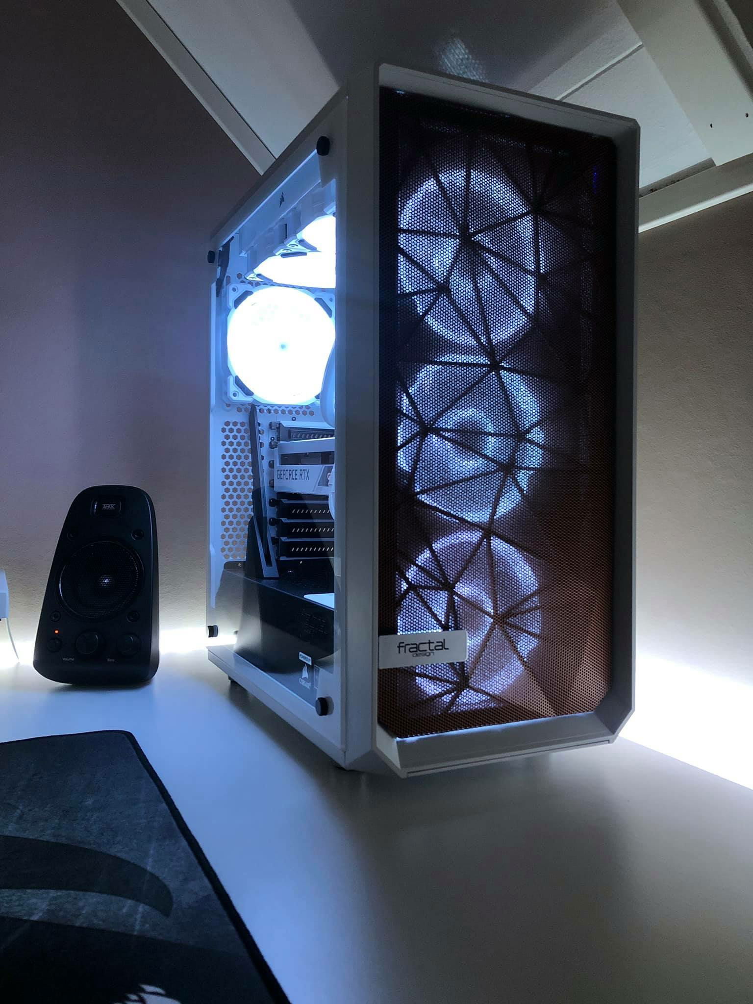 White Meshify C » builds.gg