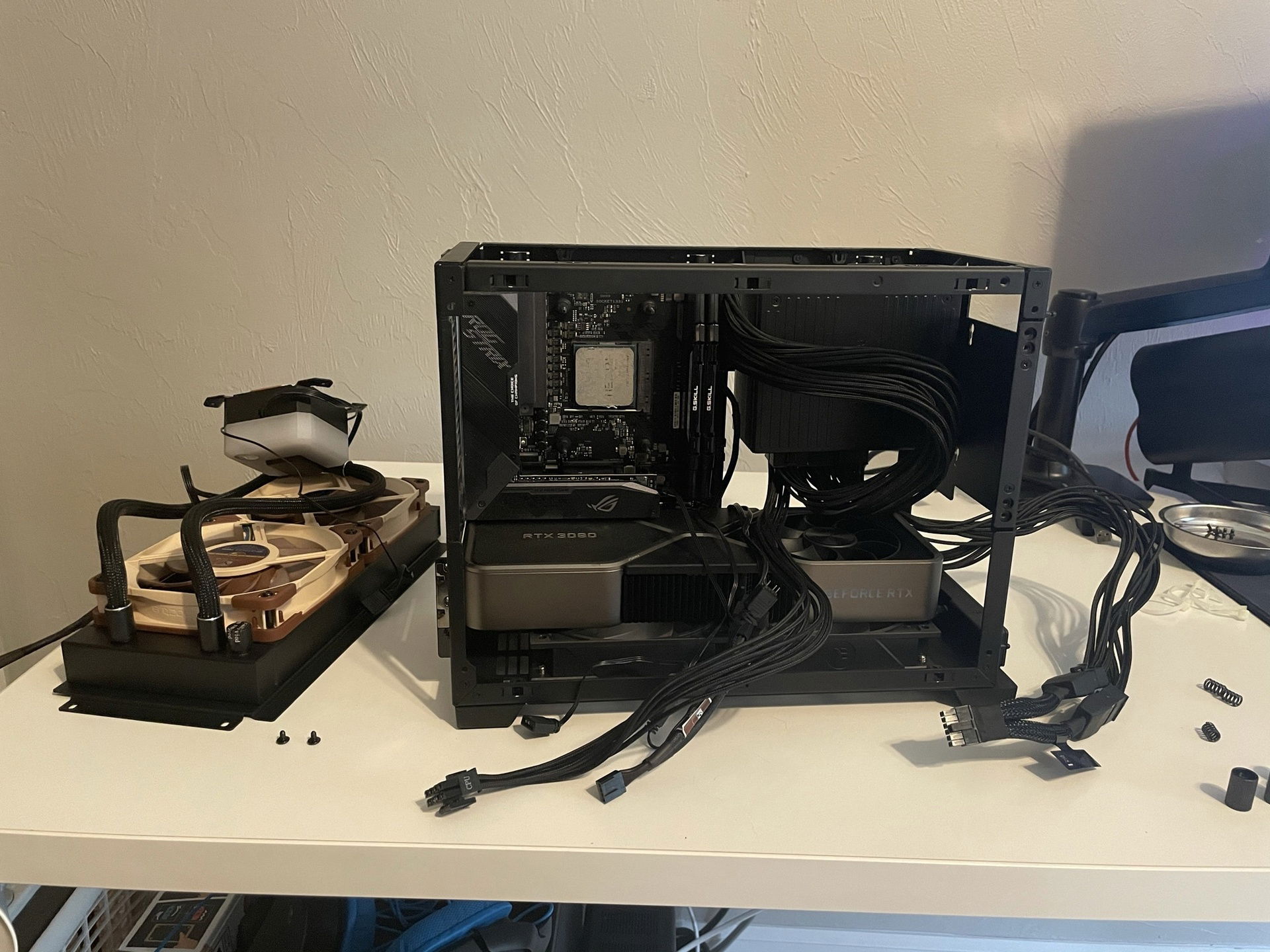 Blackhole - A stealth NCASE M1 custom watercooled build » builds.gg