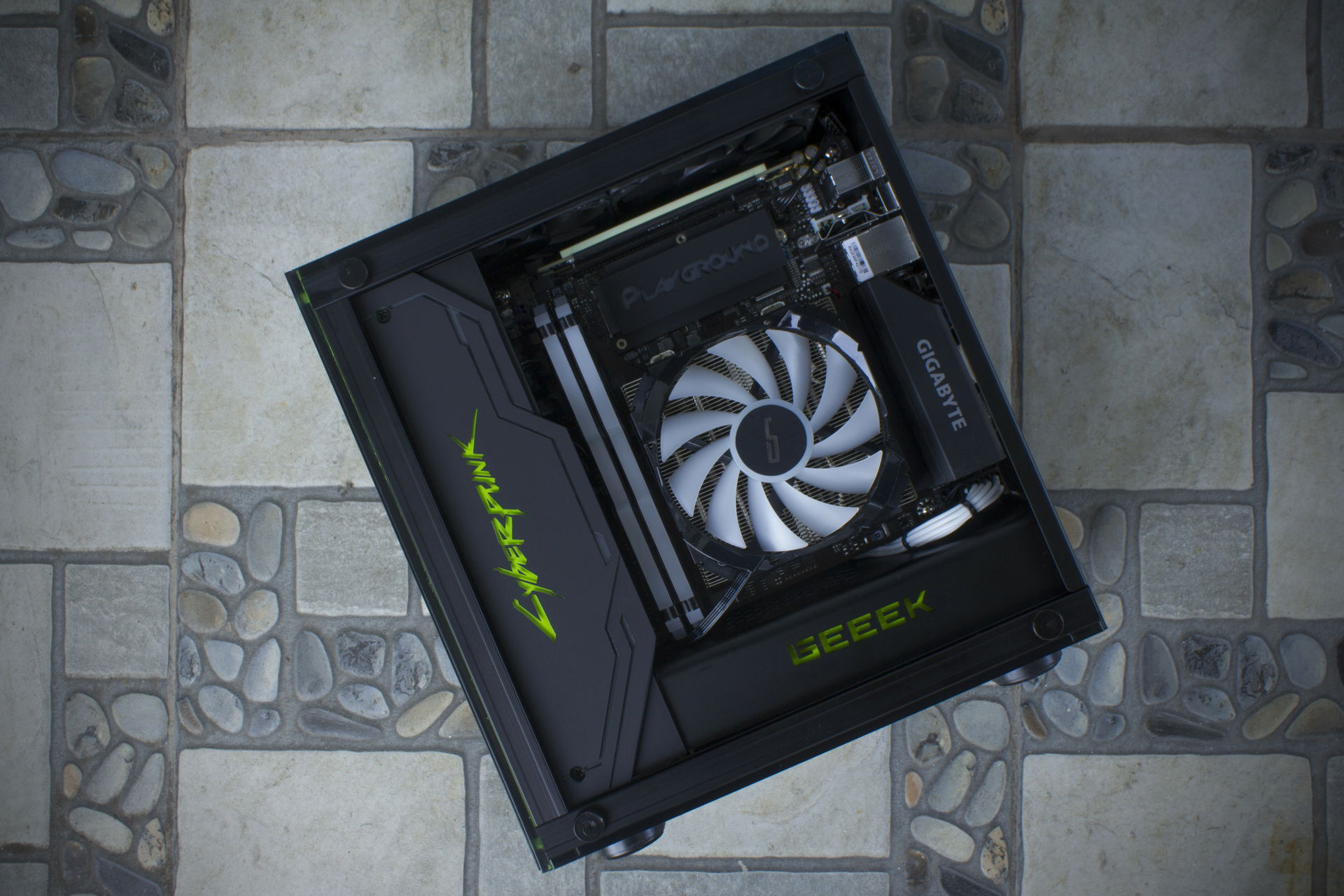 Geeek A30 V2 - Cyberpunk (Client build) » builds.gg