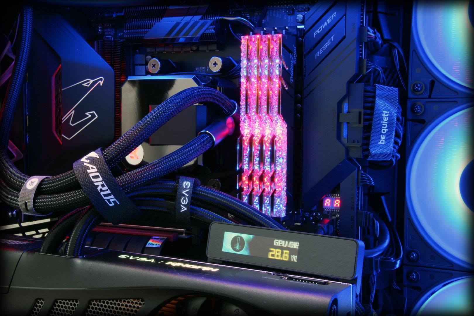 Aorus Xtreme meets the King /the Xtreme Simulator Machine » builds.gg