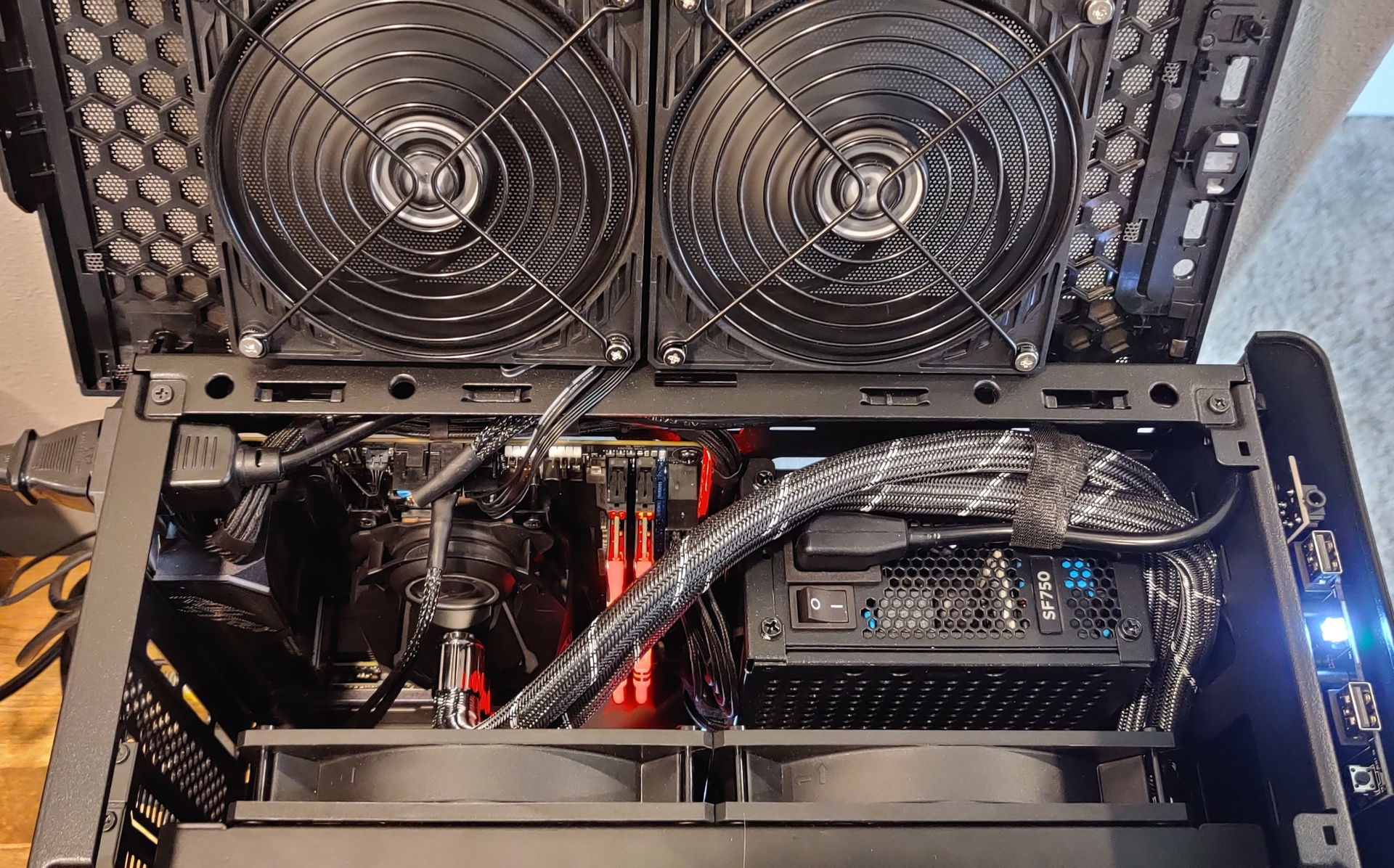 Plain generic sff nr200 with an AIO » builds.gg