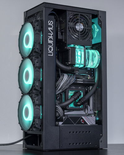 Custom Pc Build #77 "Pink Glaze" A gaming pc on a Lian-Li 011 Dynamic ...