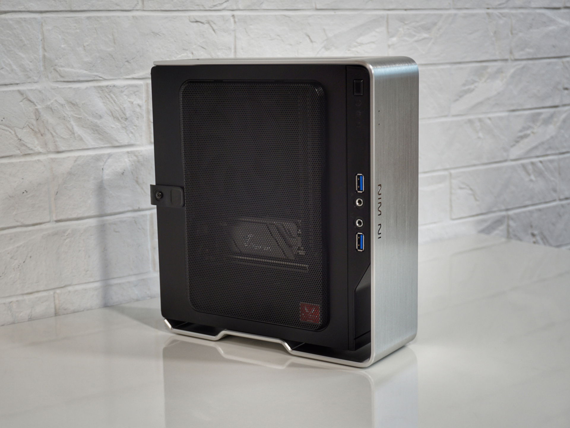 InWin Chopin HTPC » builds.gg