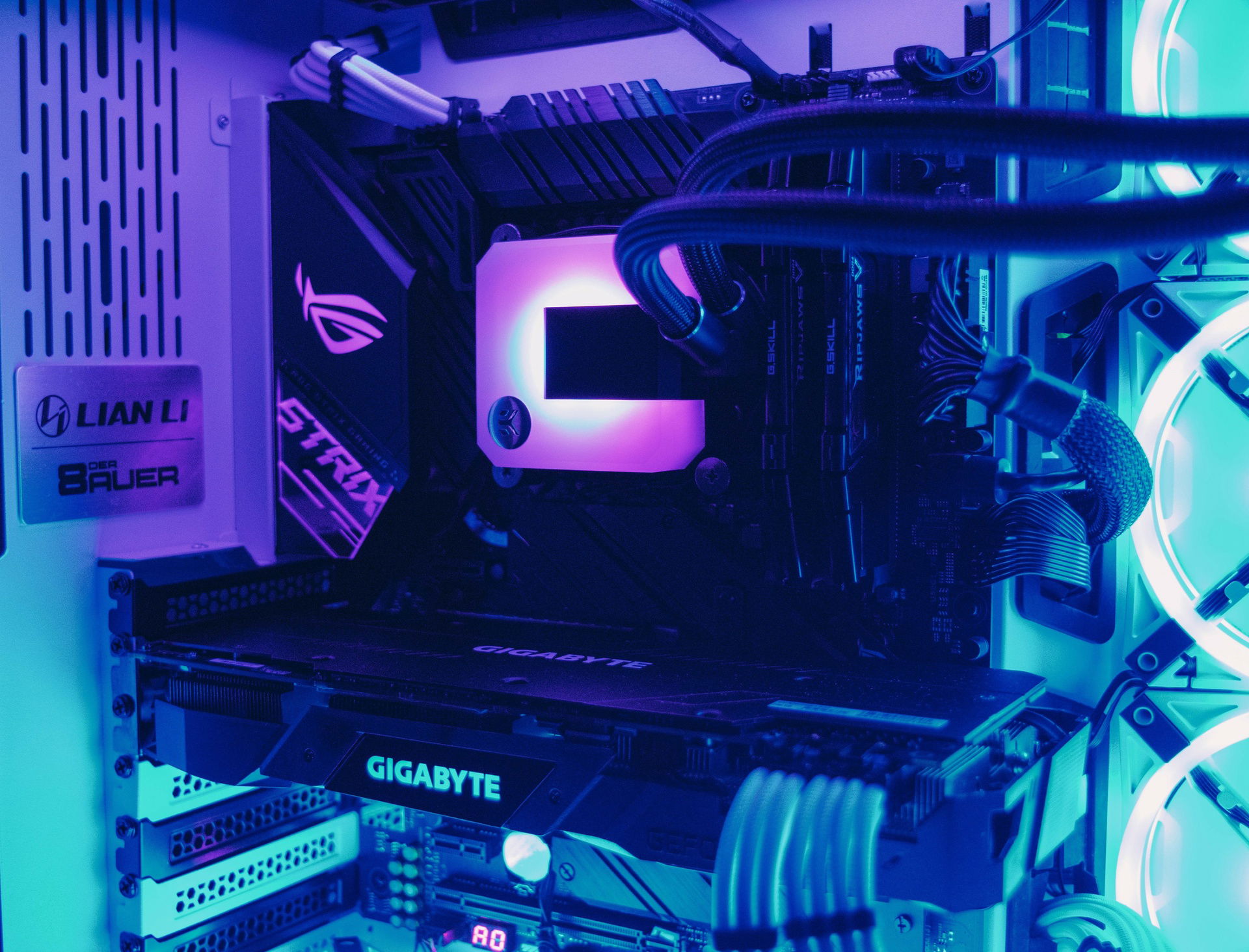 Neon Storm » builds.gg