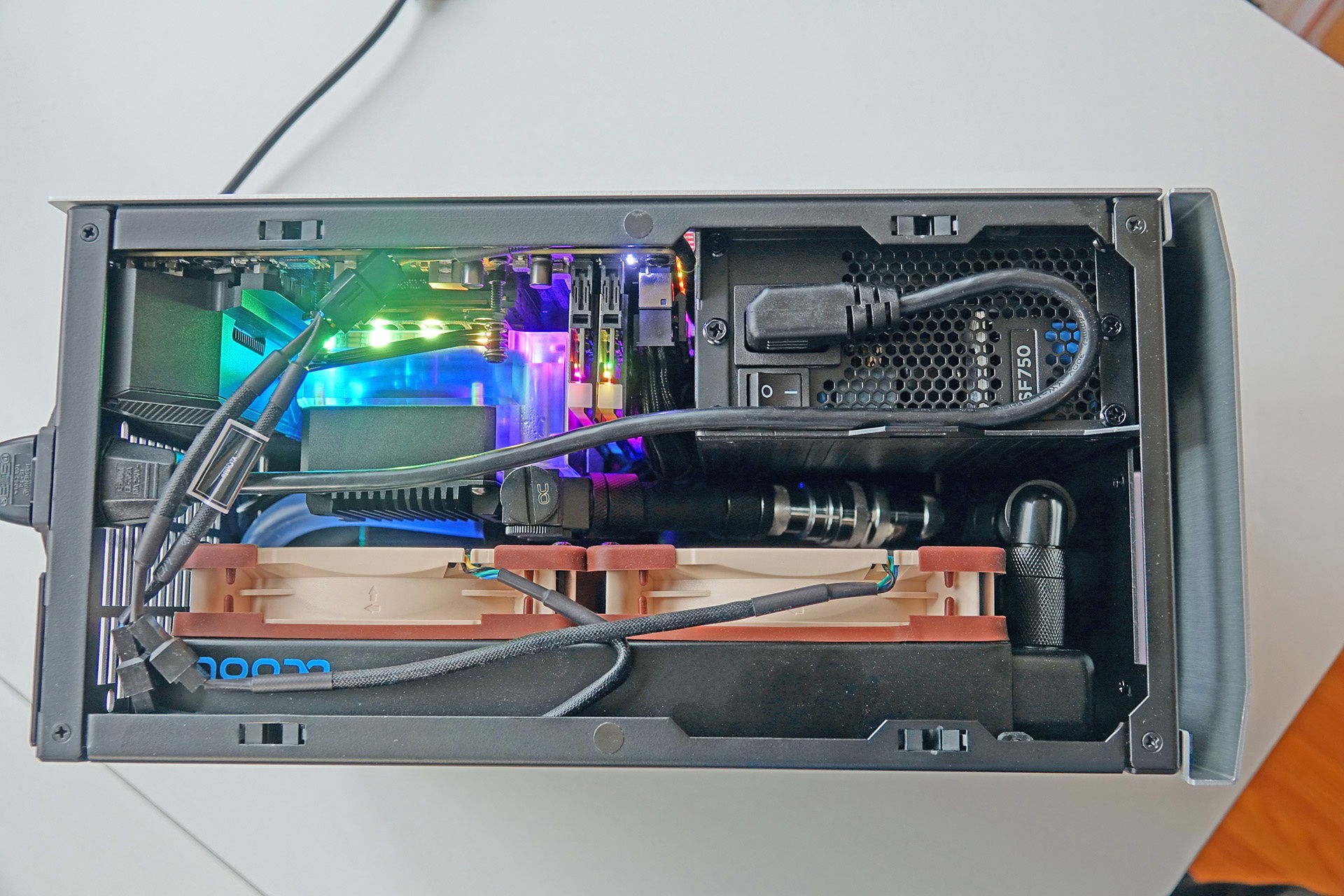 SFF Dual Rad Custom Loop NCase M1 » builds.gg