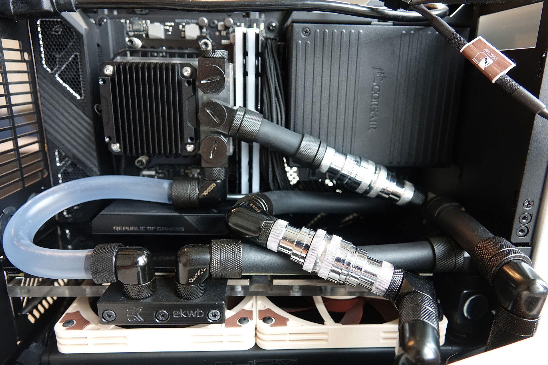 SFF Dual Rad Custom Loop NCase M1 » builds.gg