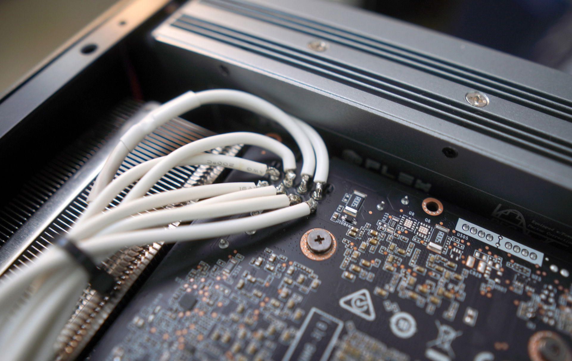 Skyreach 4 Mini, Extreme Modded Zotac 3060 Ti, Custom Cabling & Solder ...