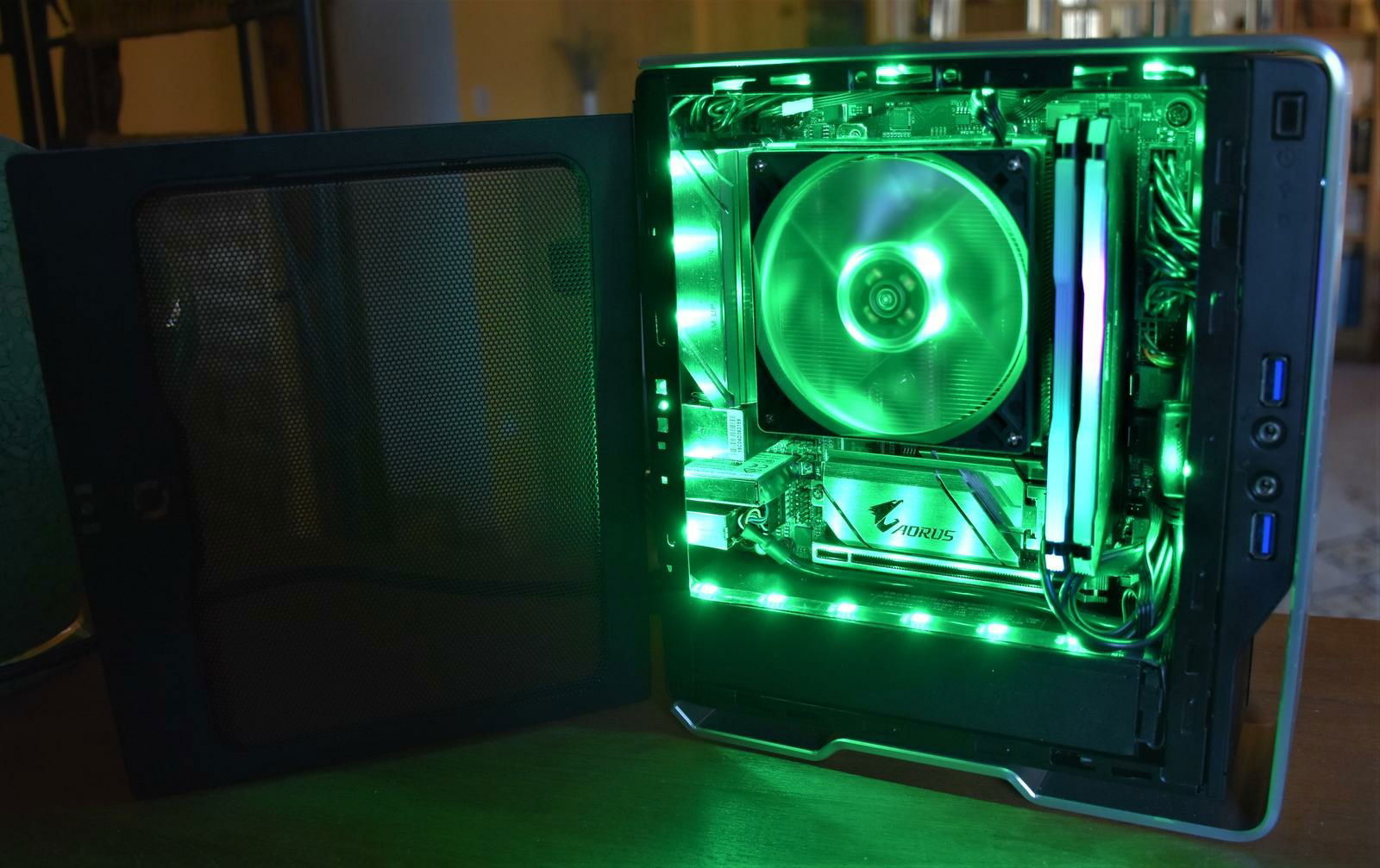 HTPC InWin CHOPIN » builds.gg