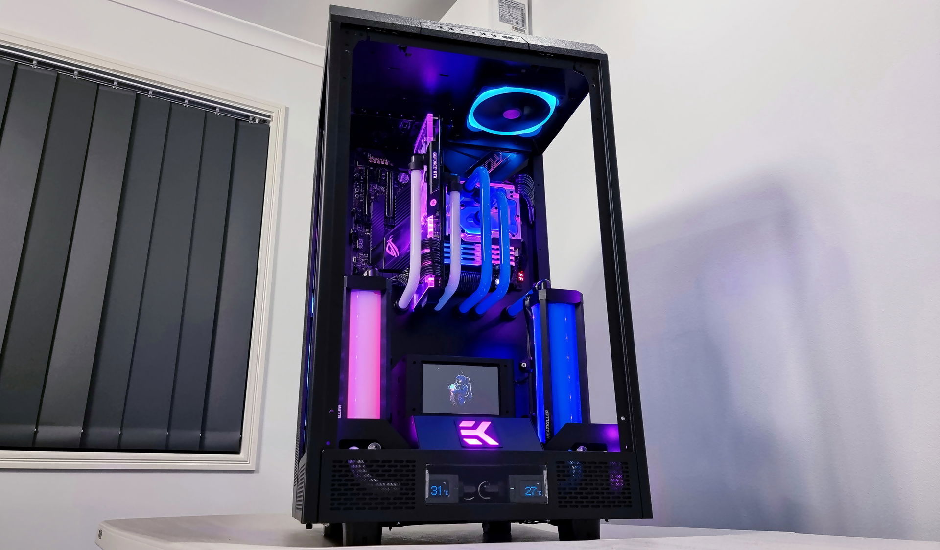 Huge Dual Custom Watercooled PC Front & Back! » builds.gg