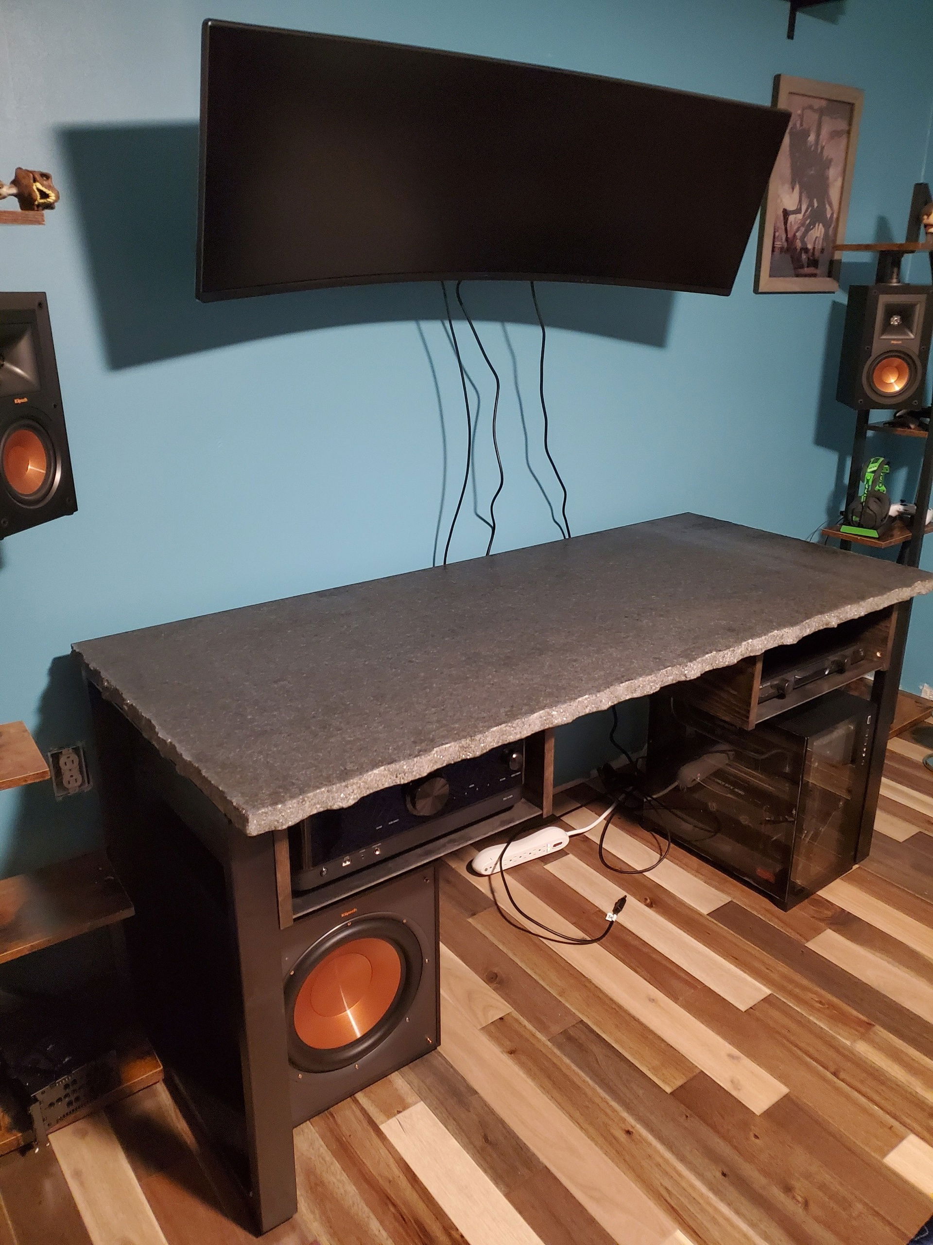 Stainless "pipe dream" PC build w/ custom built desk! » builds.gg