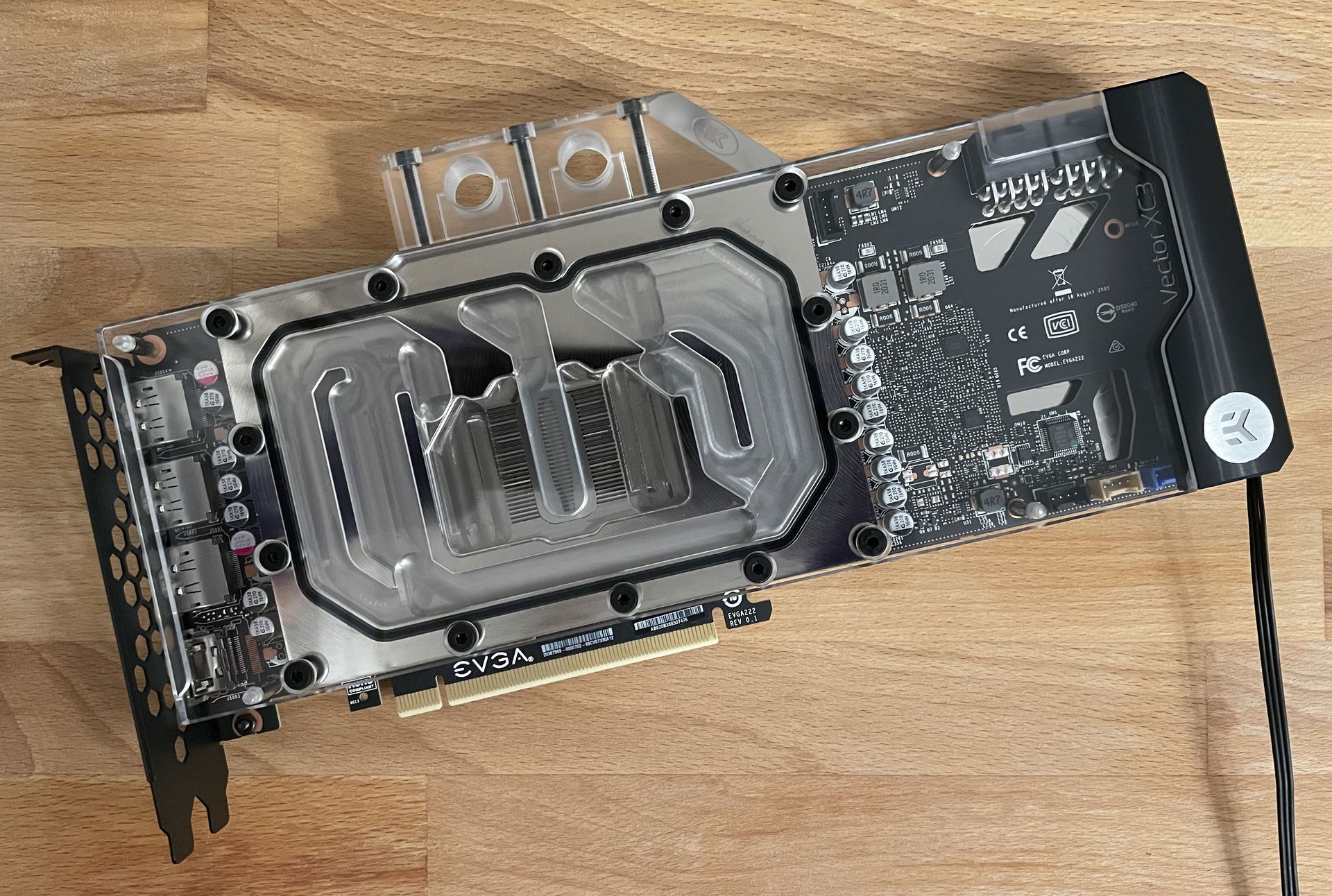 Fractal Meshify S2 - First Hardline Watercooling » builds.gg