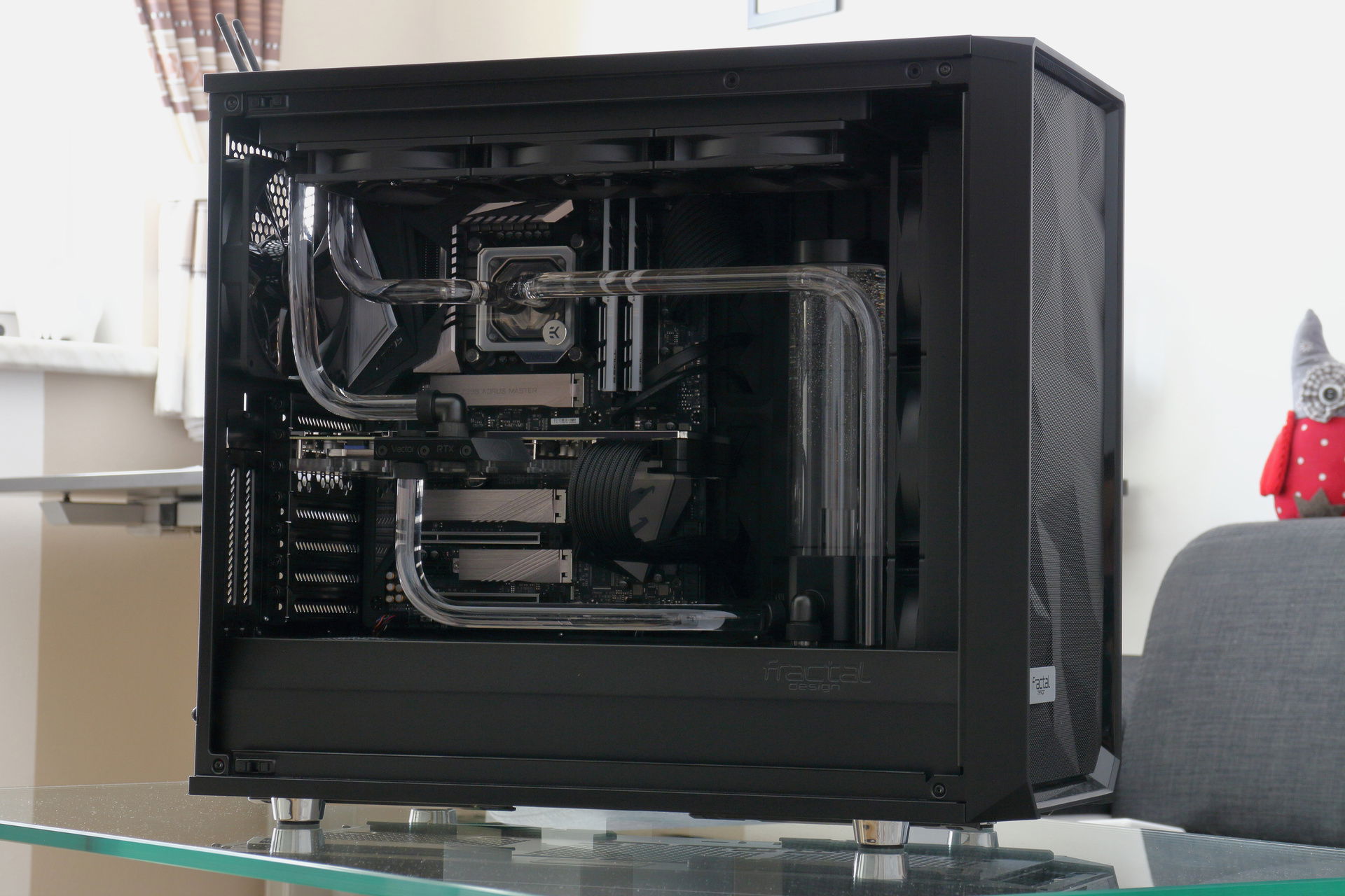 Fractal Meshify S2 - First Hardline Watercooling » builds.gg