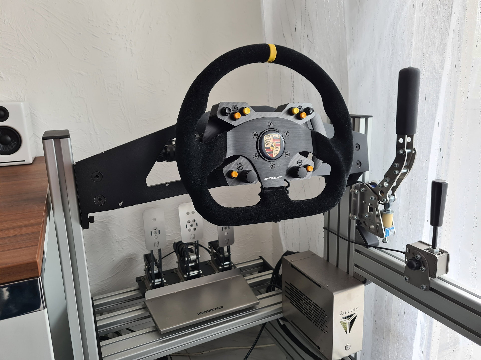 Simple High-end PC » builds.gg