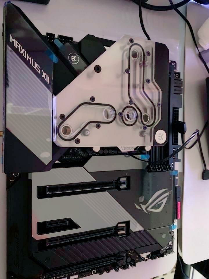 Dollhouse PC (Pink) » builds.gg