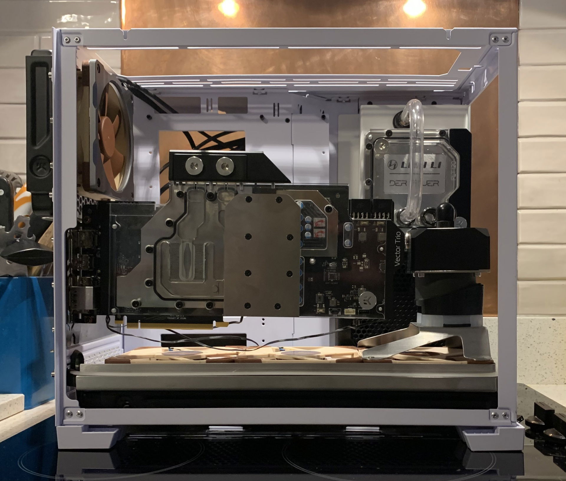 011D Mini with ATX PSU, configaruble internal/external loop. » builds.gg