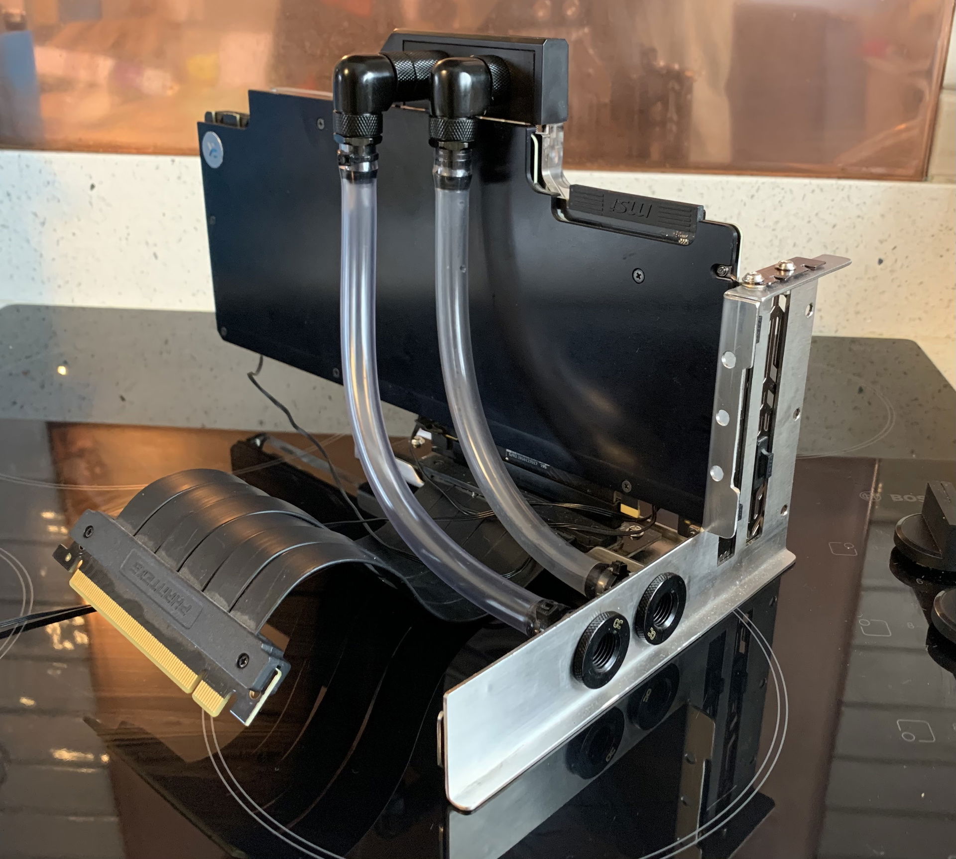 011D Mini with ATX PSU, configaruble internal/external loop. » builds.gg