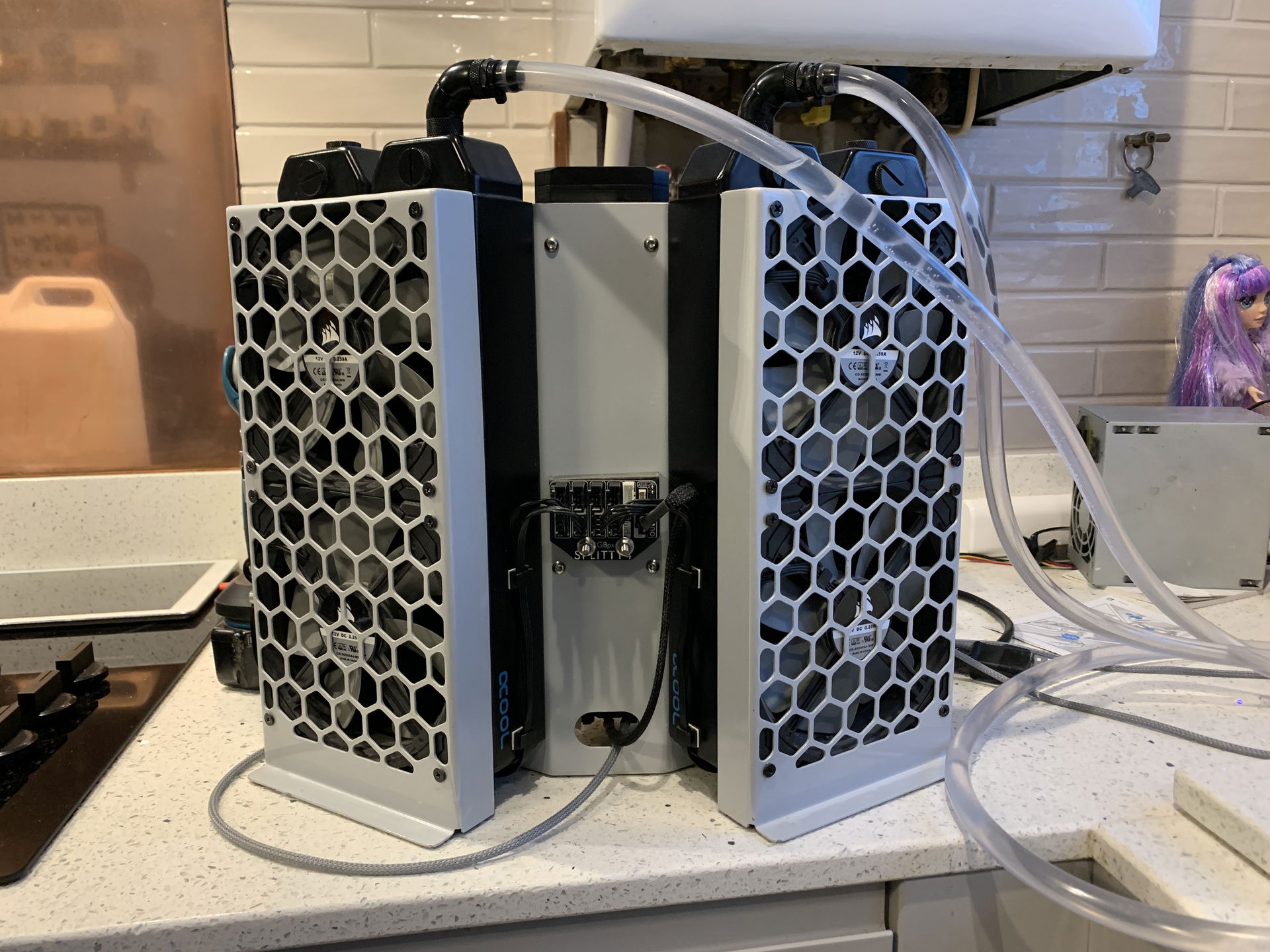 011D Mini with ATX PSU, configaruble internal/external loop. » builds.gg