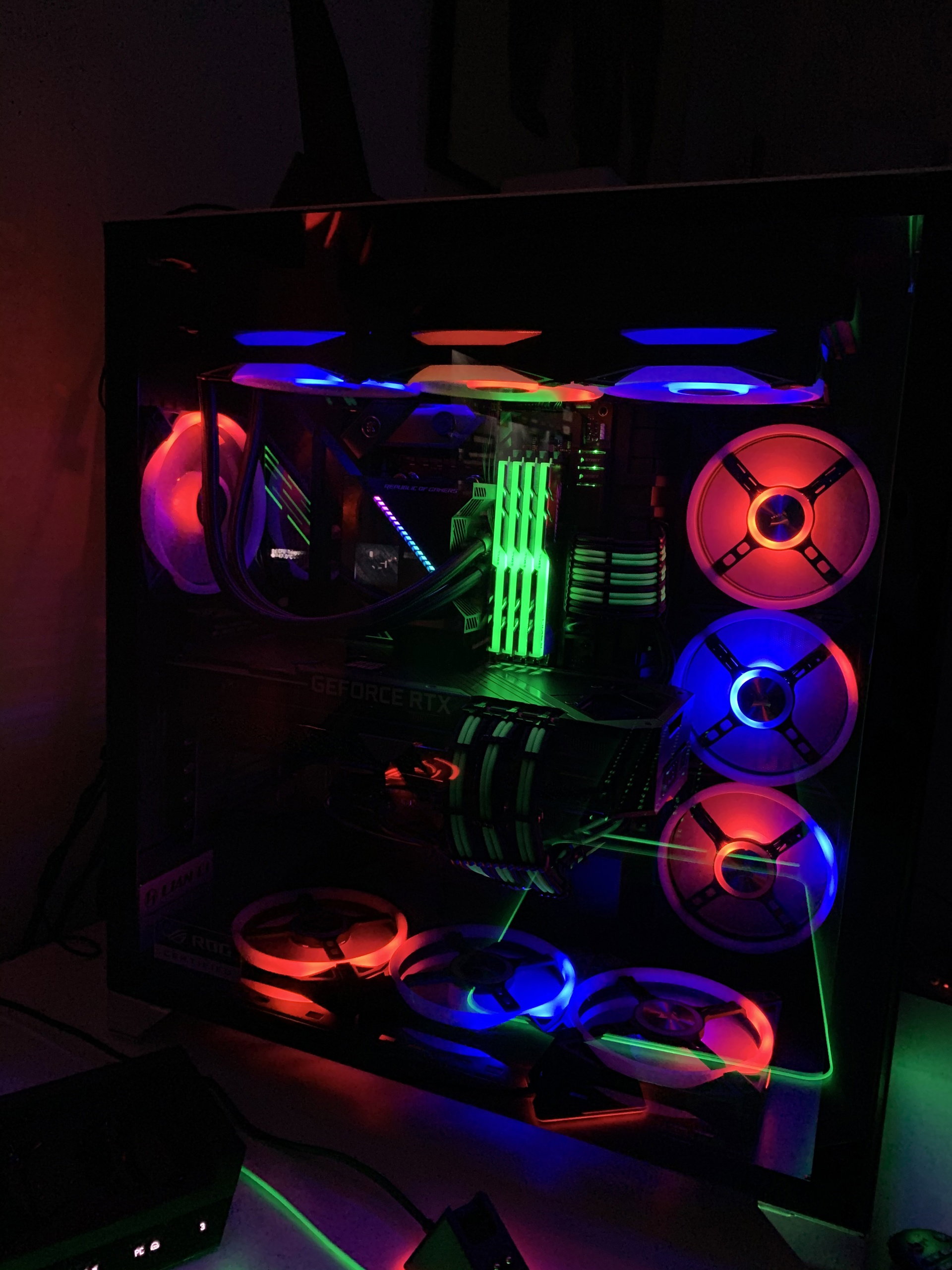 ROG build RTX 3080 Ryzen 9 3900X » builds.gg