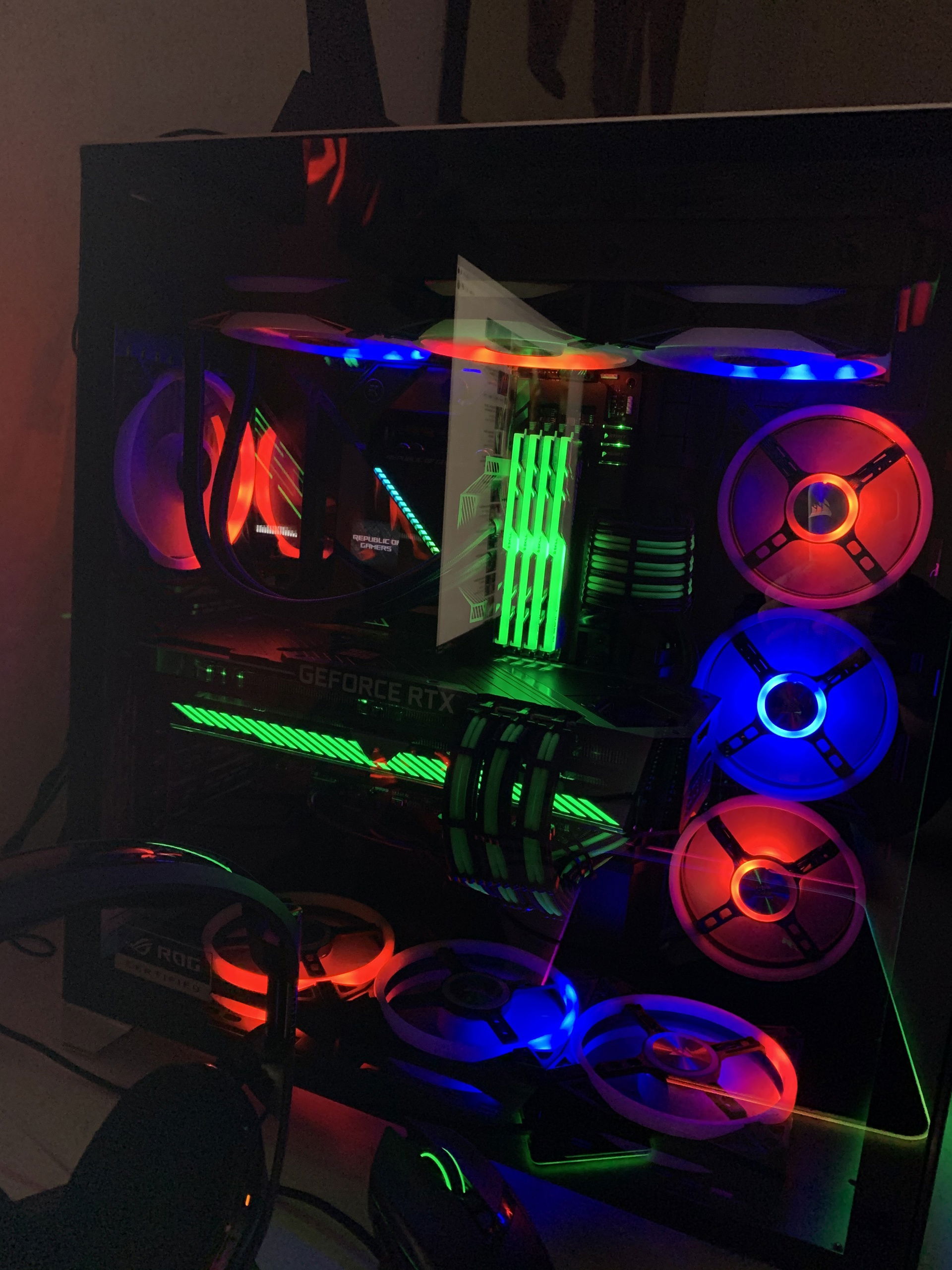 ROG build RTX 3080 Ryzen 9 3900X » builds.gg