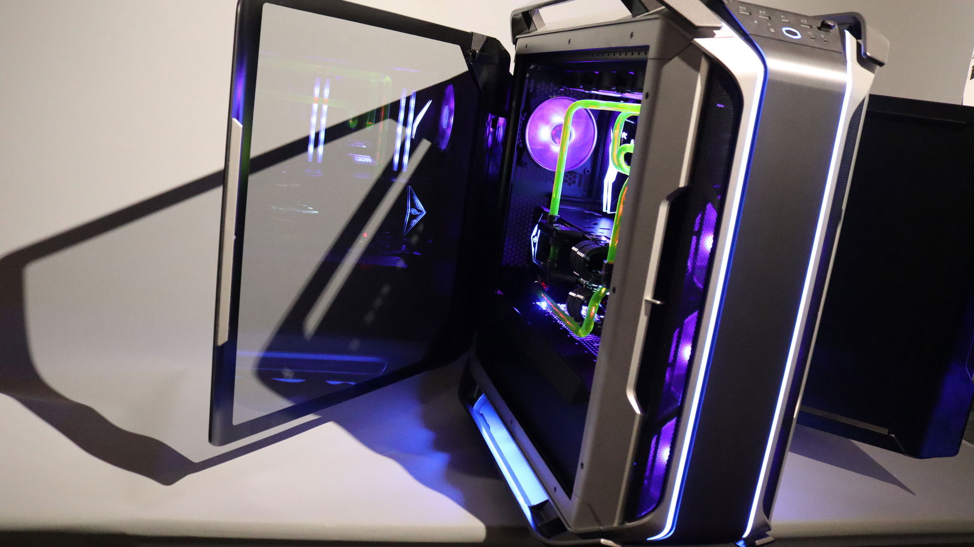 Cooler Master Cosmos C700M » builds.gg