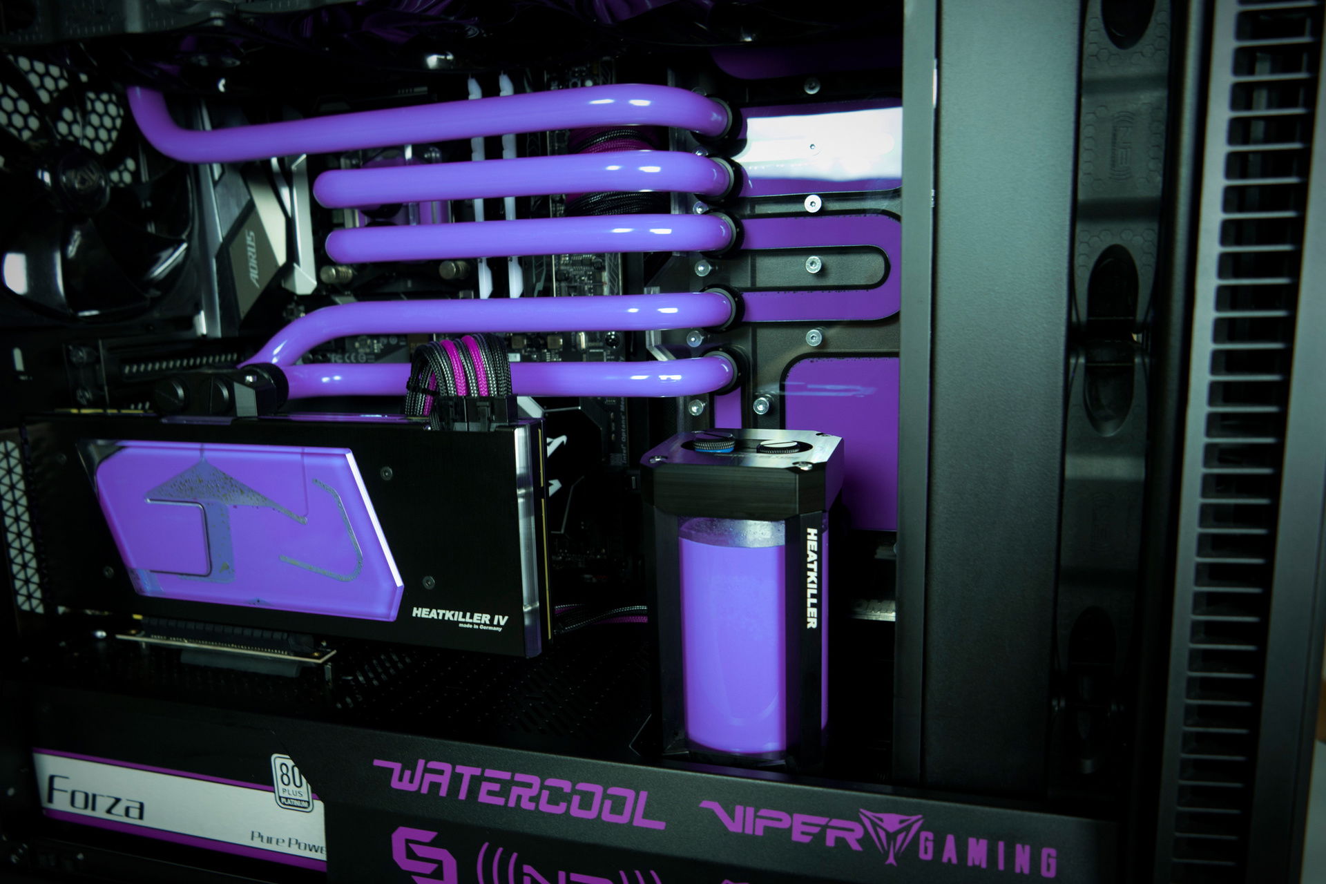 PURPLE PILL "FRACTAL DESIGN DEFINE R6" » builds.gg