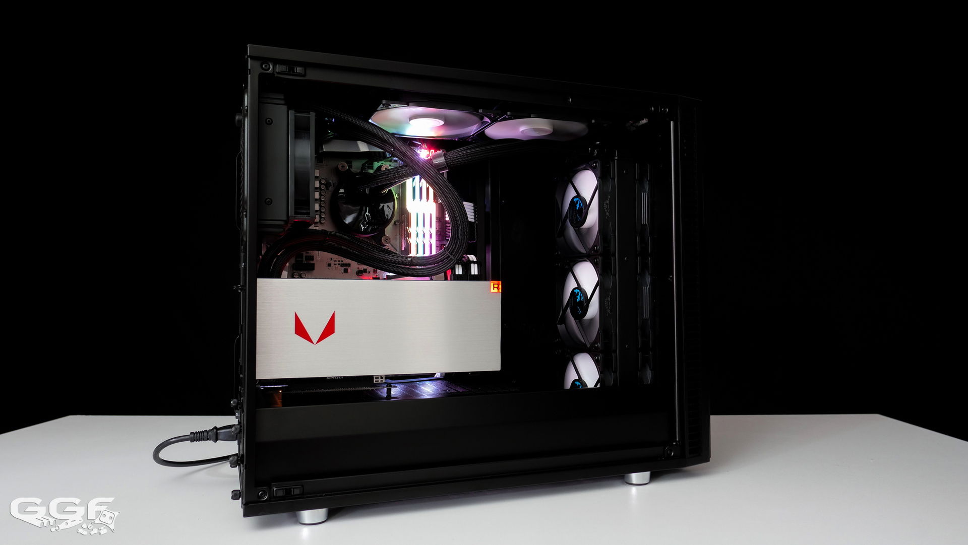 Fractal Design R6 - The AIO Build » builds.gg