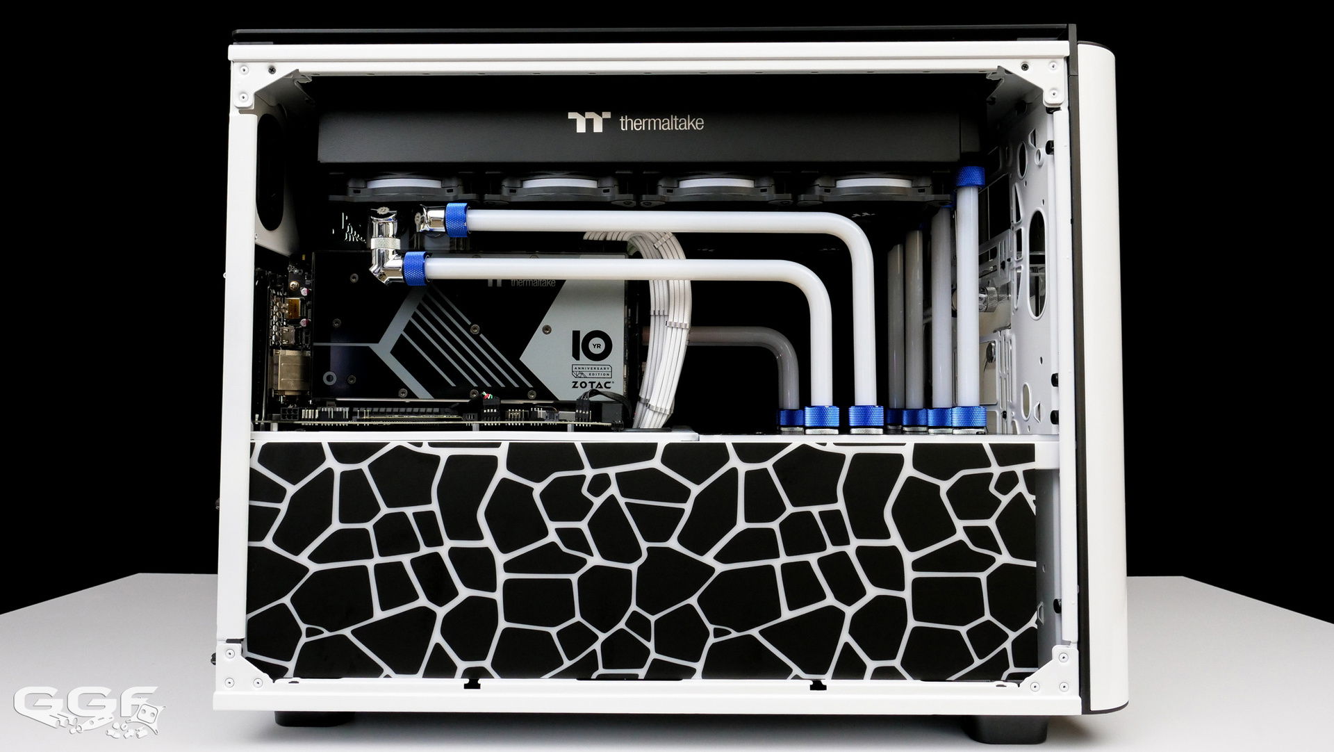 Thermaltake Level 20 XT Review Build » builds.gg